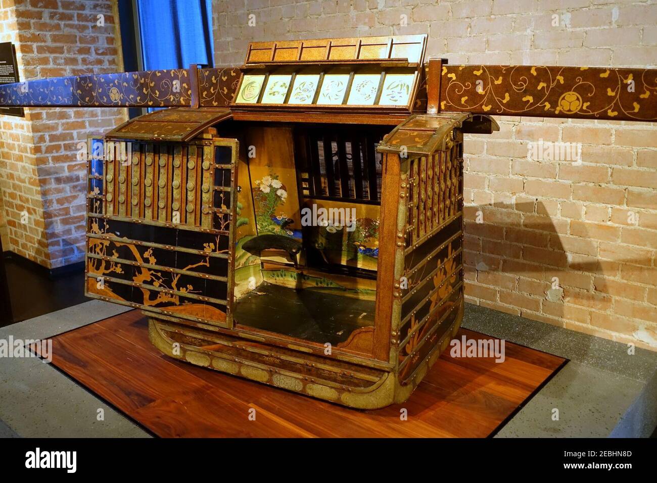 Norimono (palanquin), Japan, Edo period, 1800s AD, gold, lacquer, wood ...