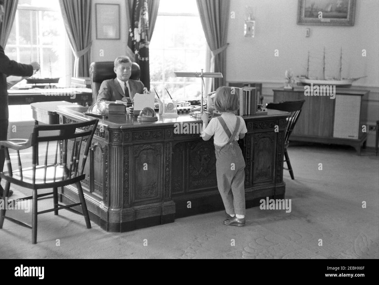 President Kennedy with Caroline Kennedy (CBK). President John F ...