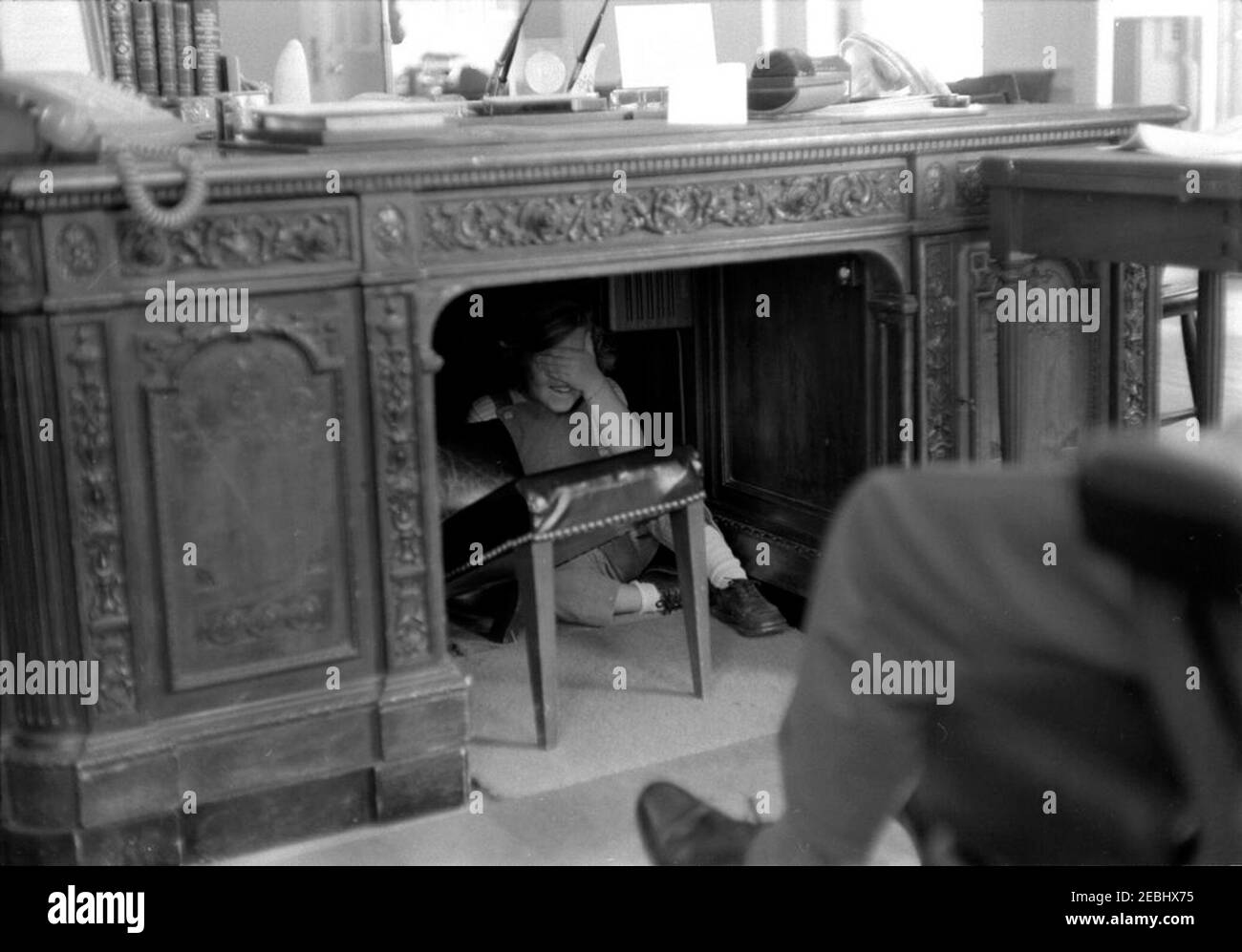 President Kennedy with Caroline Kennedy (CBK). Caroline Kennedy hides ...