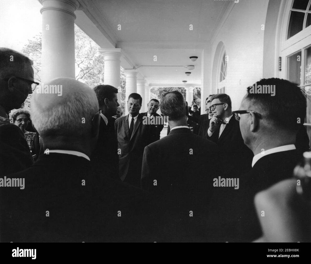 Gibson j w hi-res stock photography and images - Alamy