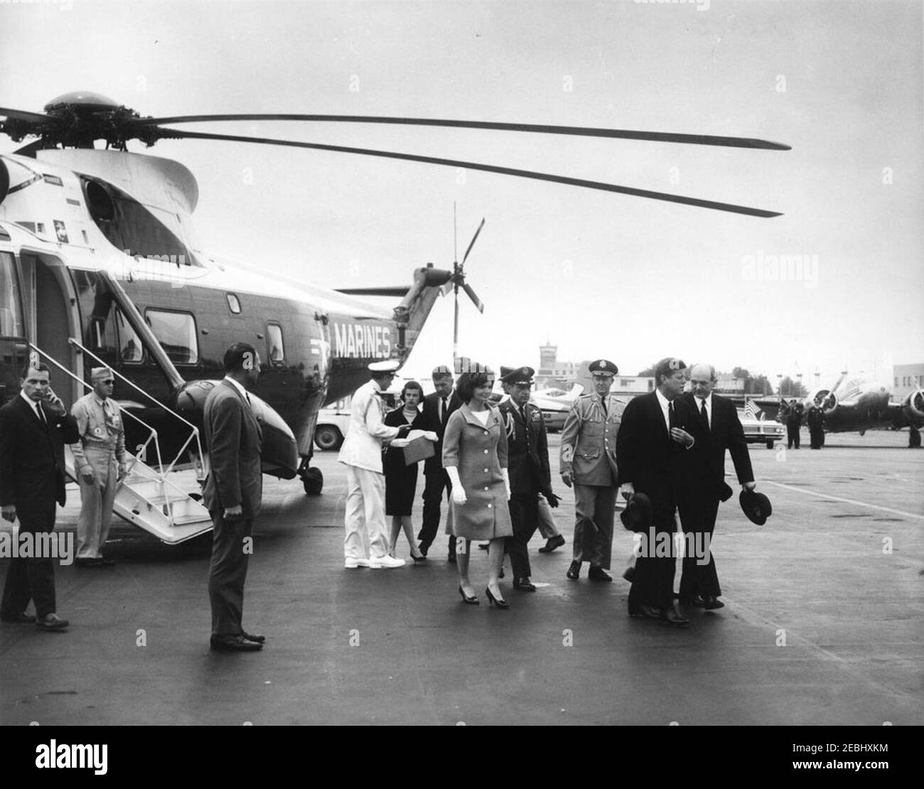 First lady visits naval air hi-res stock photography and images - Alamy