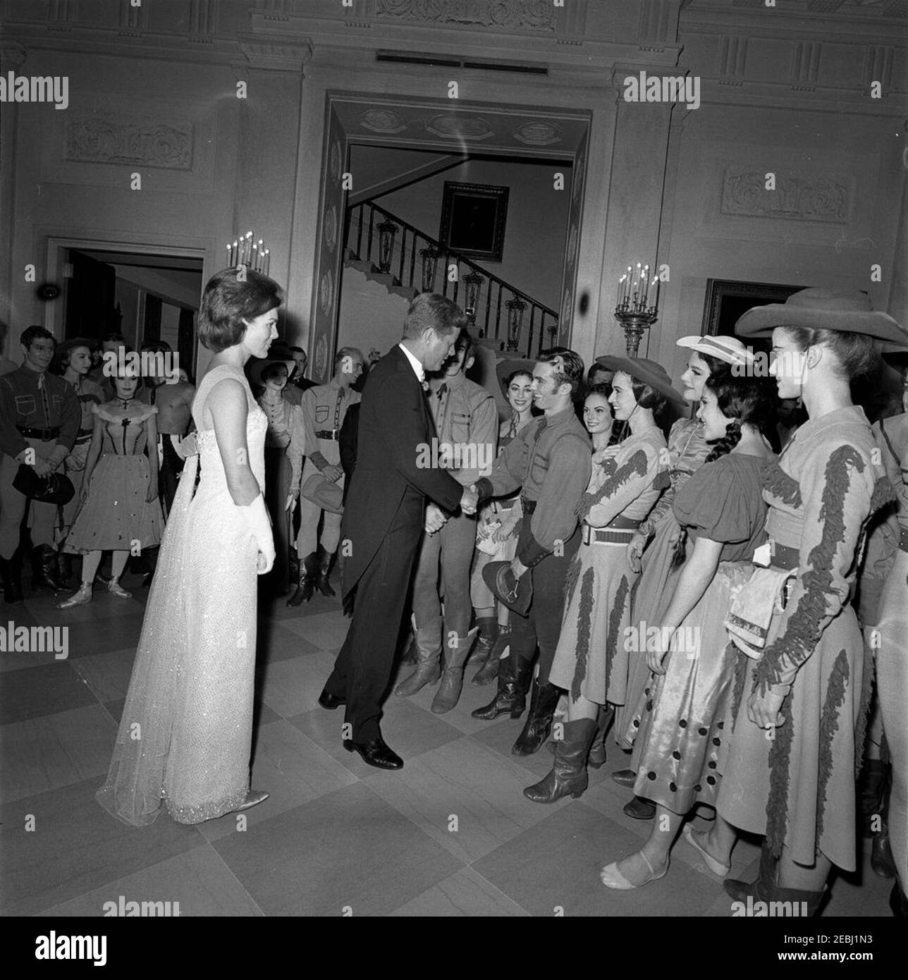 Mary bruce hi-res stock photography and images - Alamy