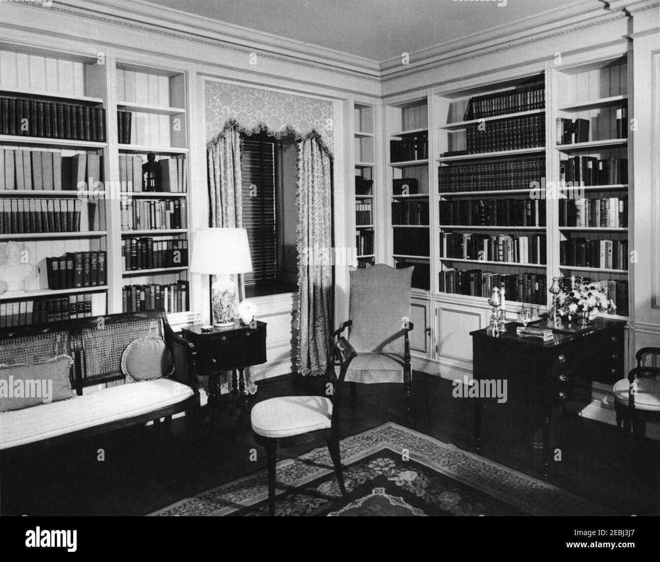 First Lady Jacqueline Kennedy (JBK) opens the refurbished White House ...