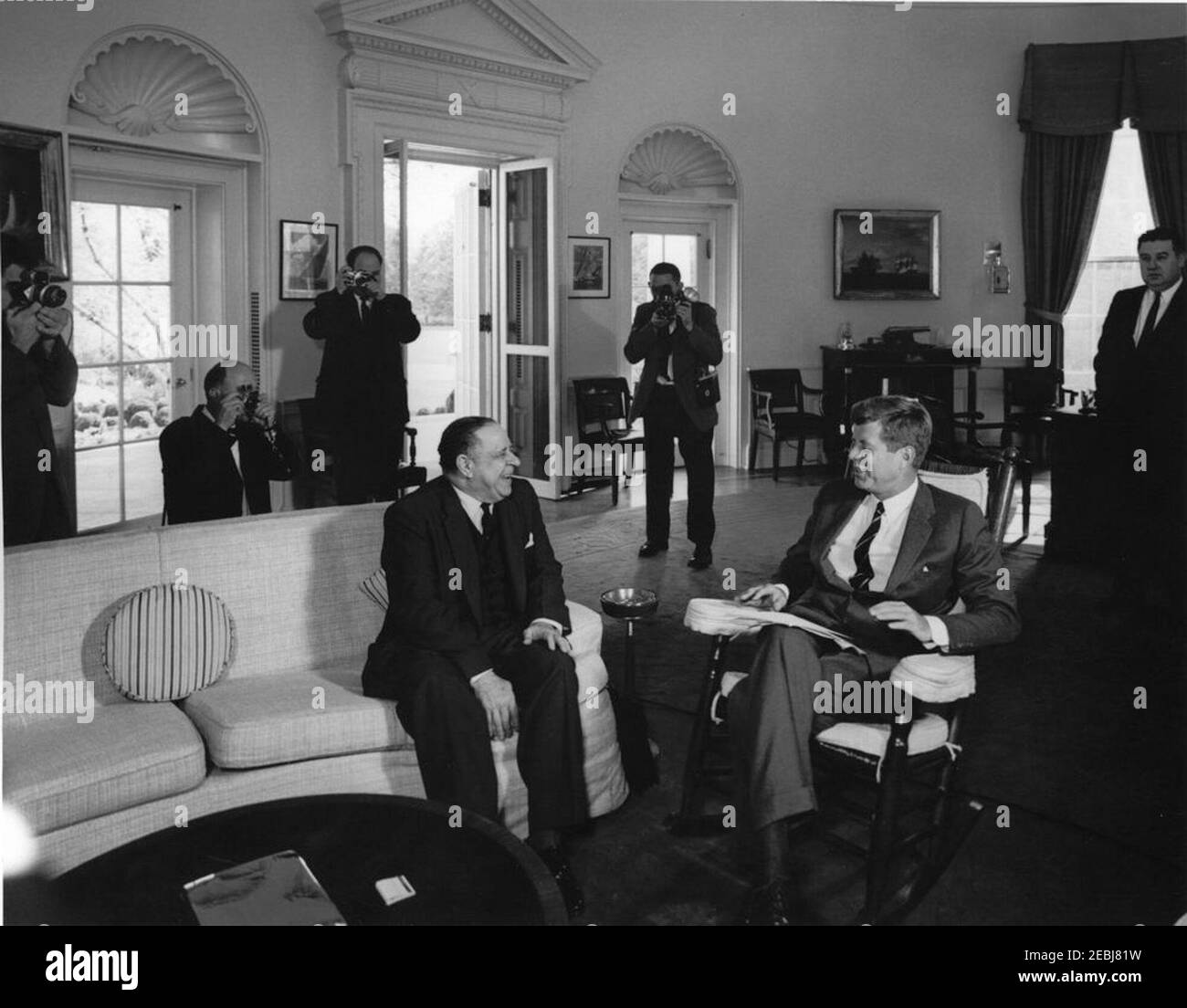 George tames hi-res stock photography and images - Alamy