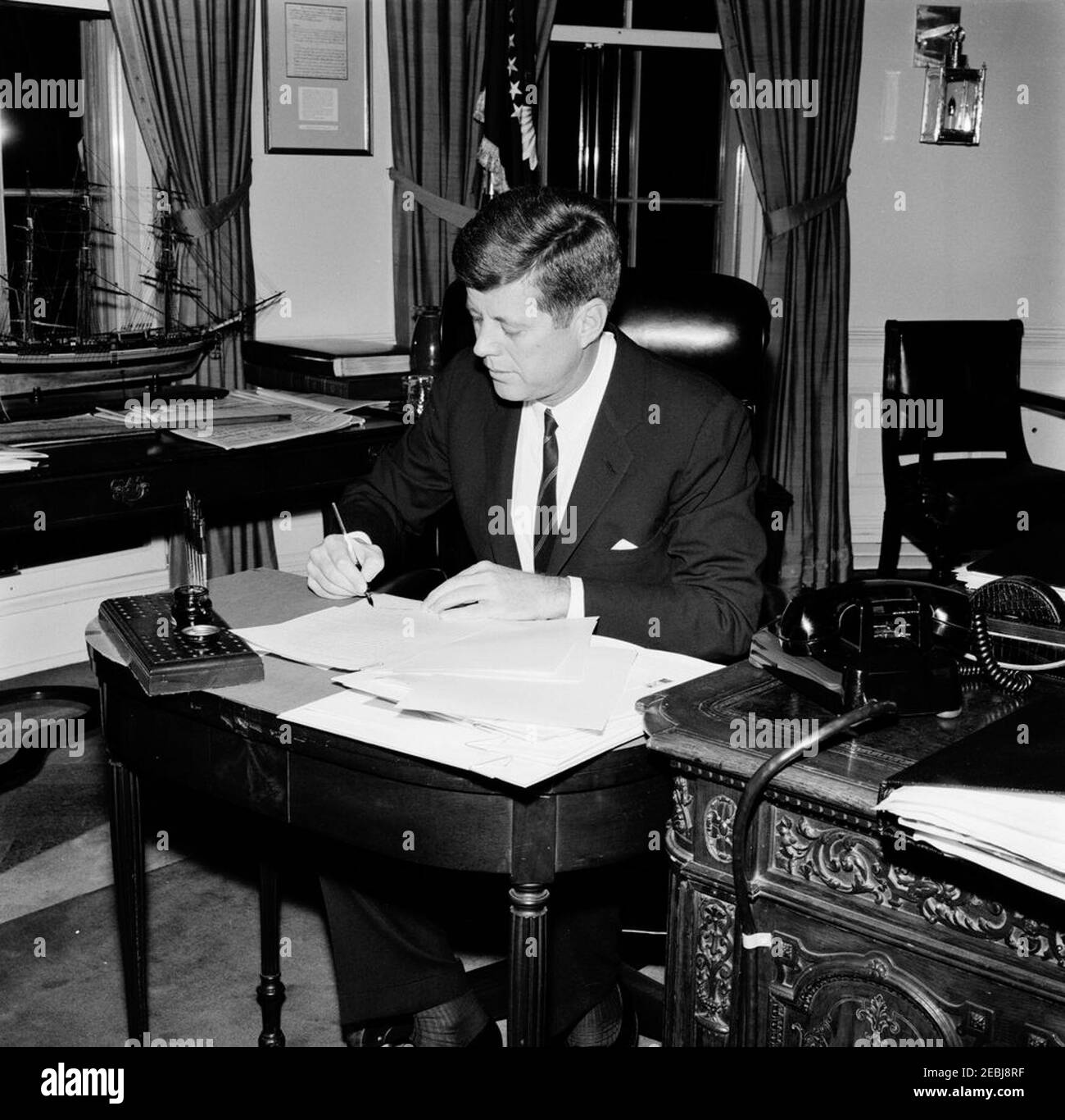 Executive Order Signing, Equal Opportunity in Housing. President John F ...