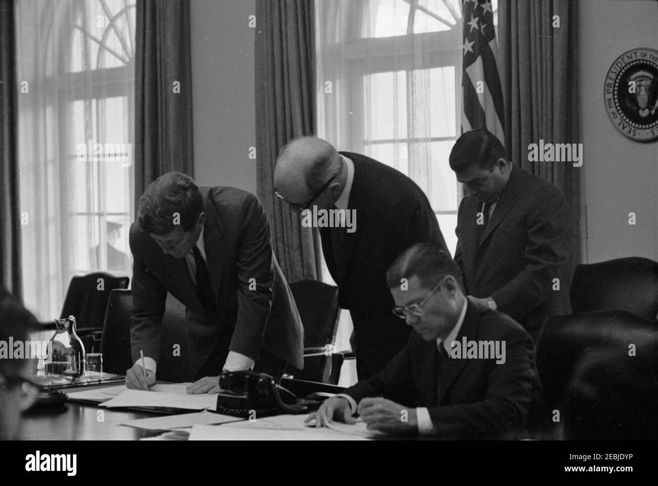 Robert mcnamara john f kennedy hi-res stock photography and images - Alamy