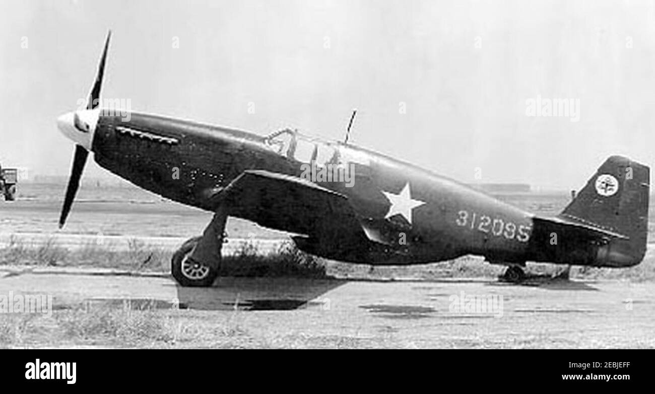 P 51b Black and White Stock Photos & Images - Alamy