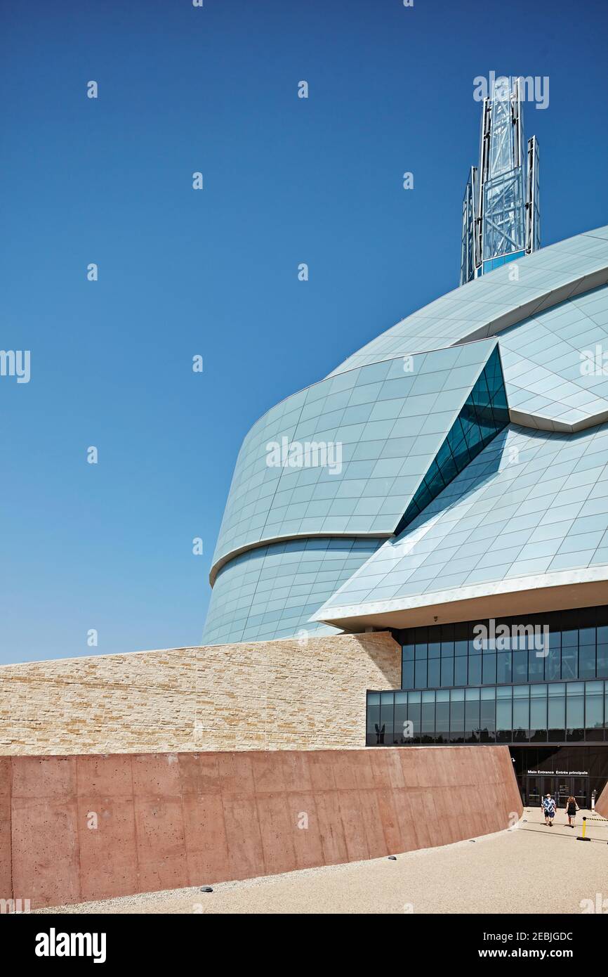 The Canadian Museum for Human Rights Stock Photo - Alamy