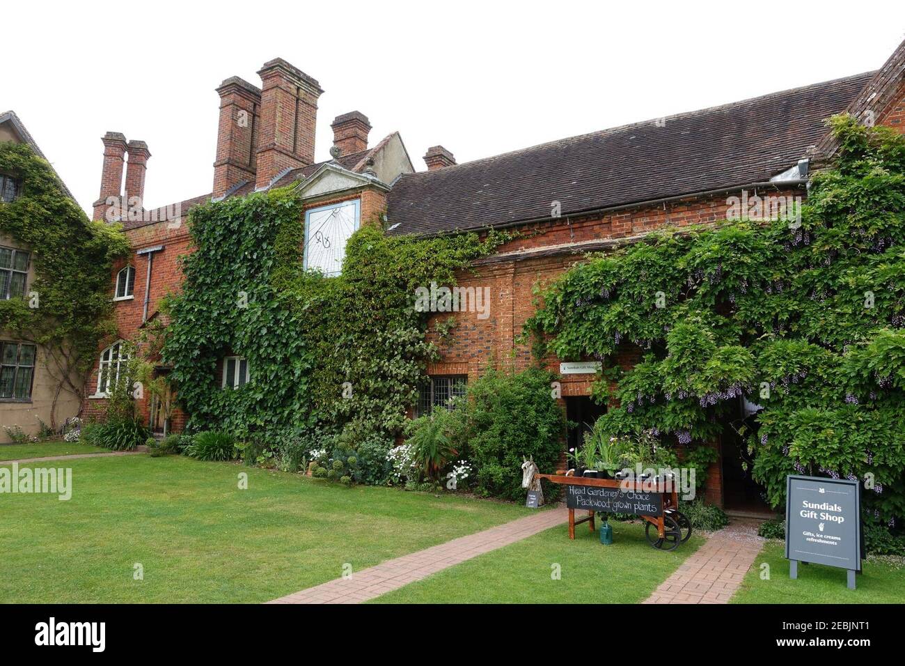 North wing - Packwood House - Warwickshire, England Stock Photo - Alamy