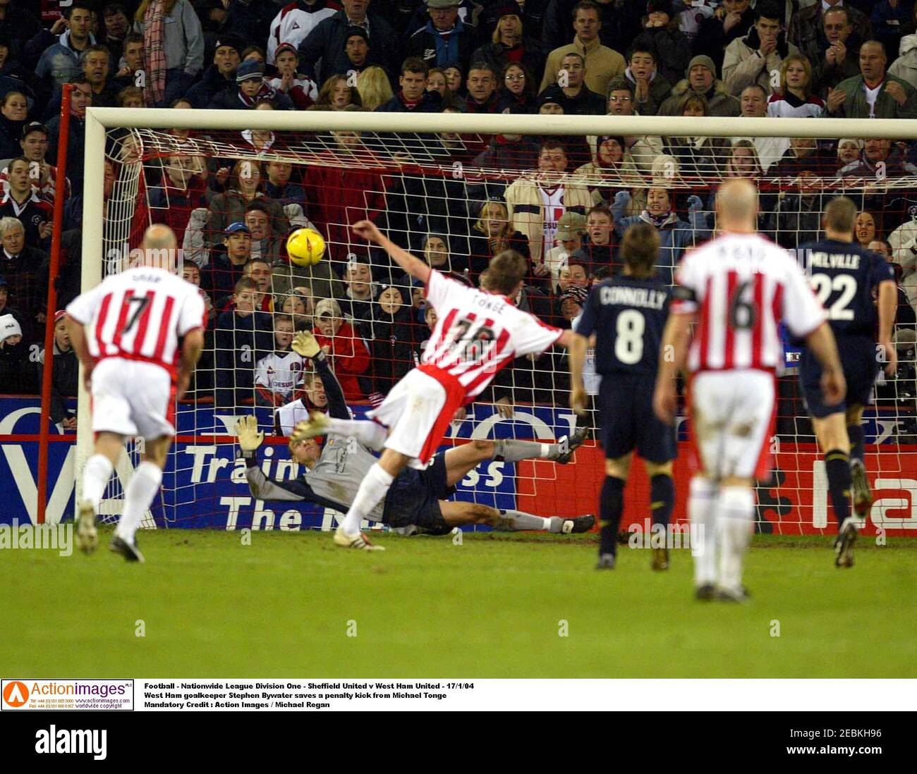Goalkeeper stephen bywater hi-res stock photography and images - Alamy
