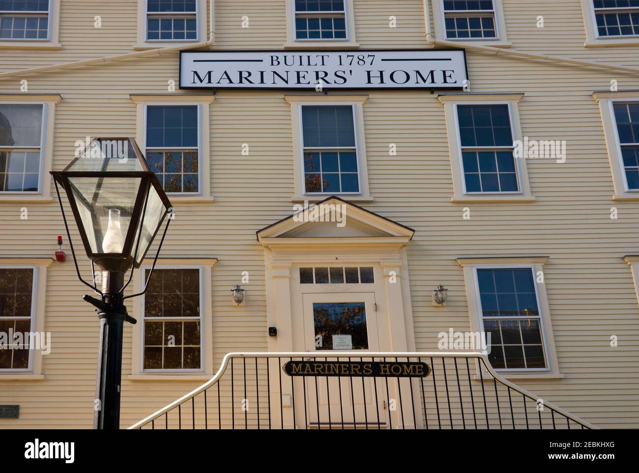 Mariners lamp hi-res stock photography and images - Alamy