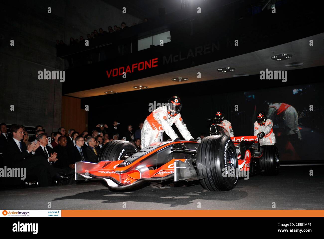 Mercedes f1 factory hi-res stock photography and images - Alamy