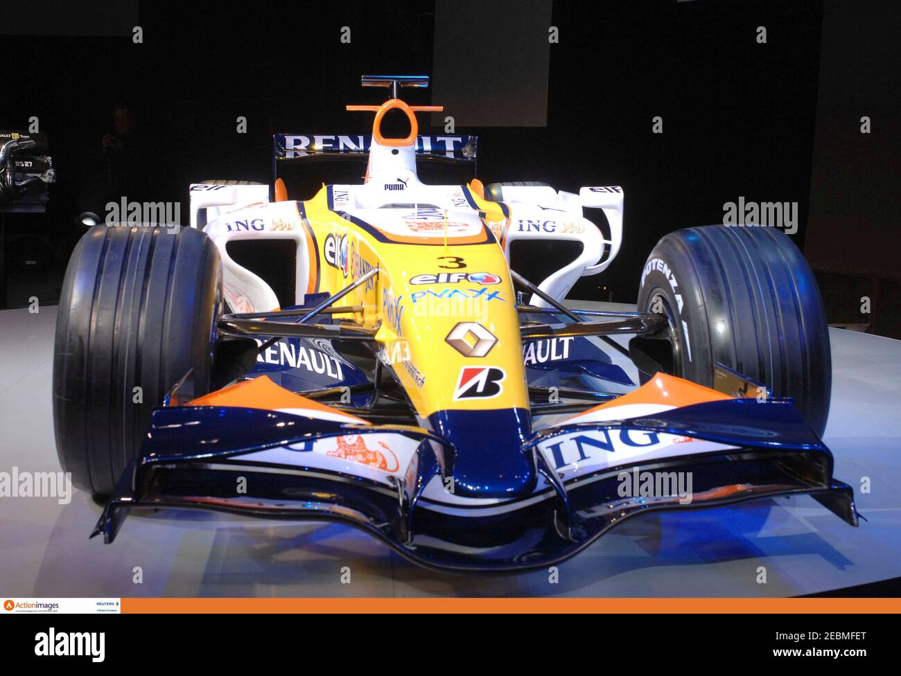 Renault R27 High Resolution Stock Photography and Images - Alamy