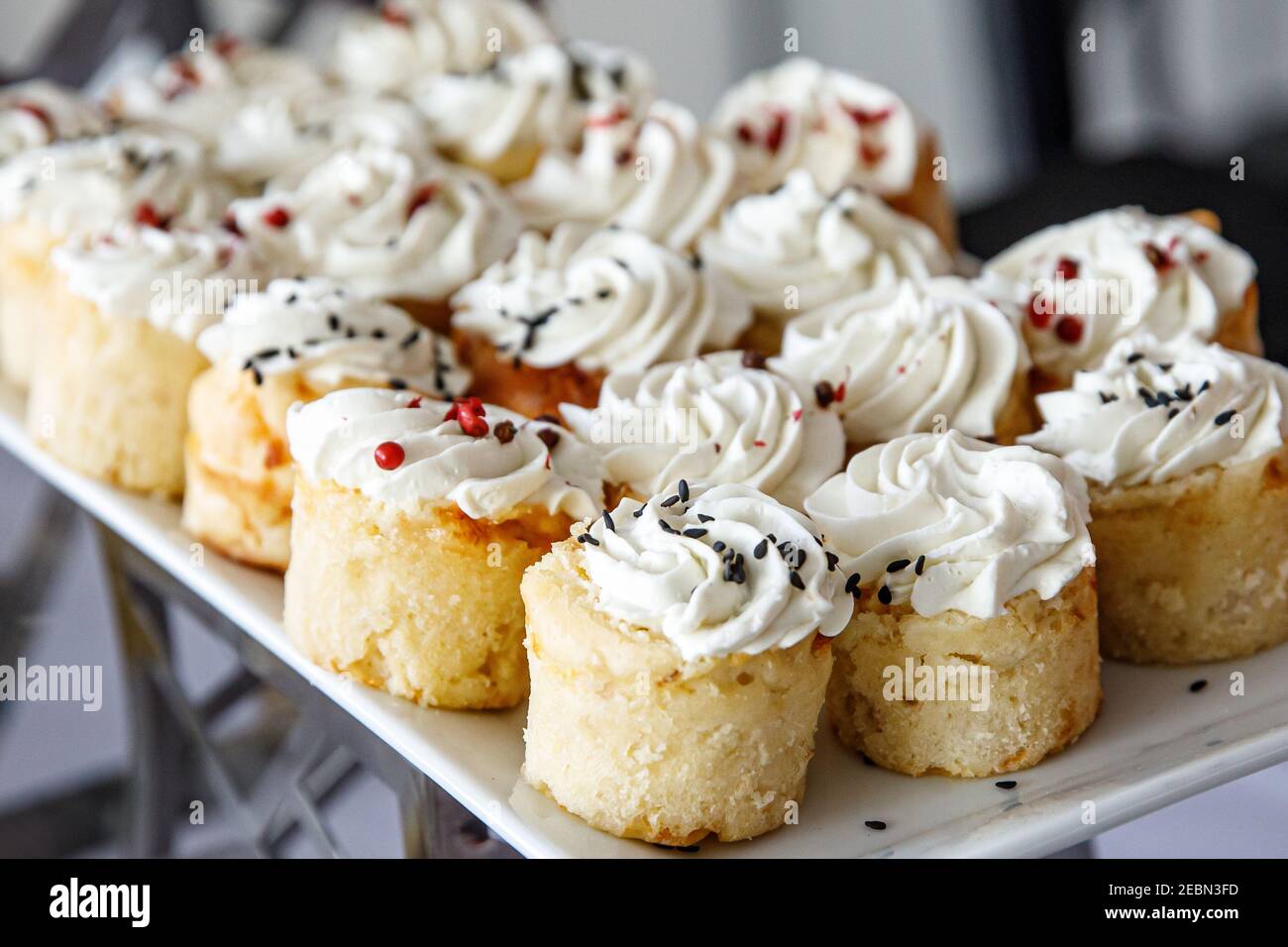 Rows Of Cakes On Tray High Resolution Stock Photography and Images - Alamy