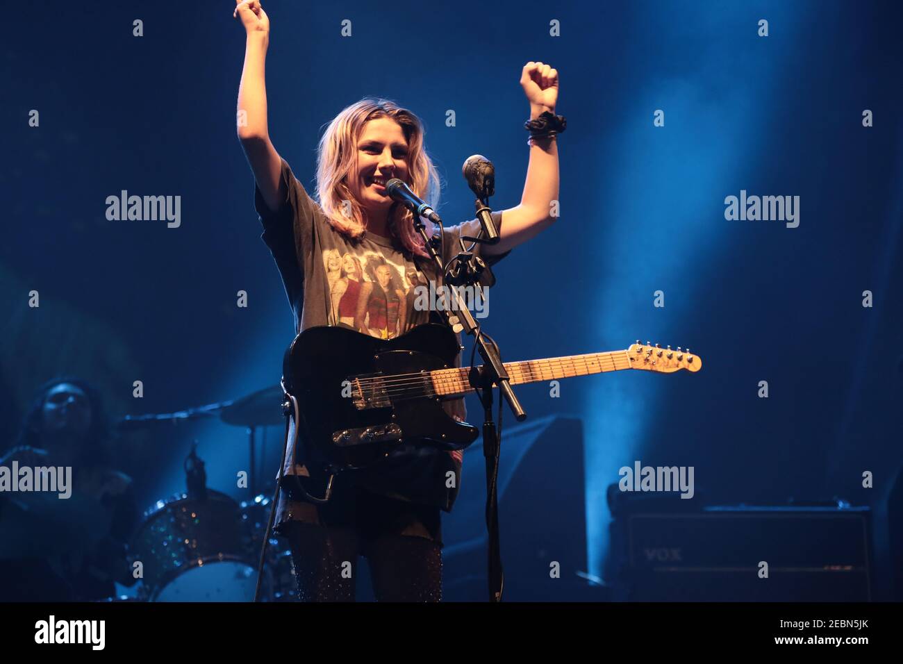 Ellie rowsell hi-res stock photography and images - Alamy