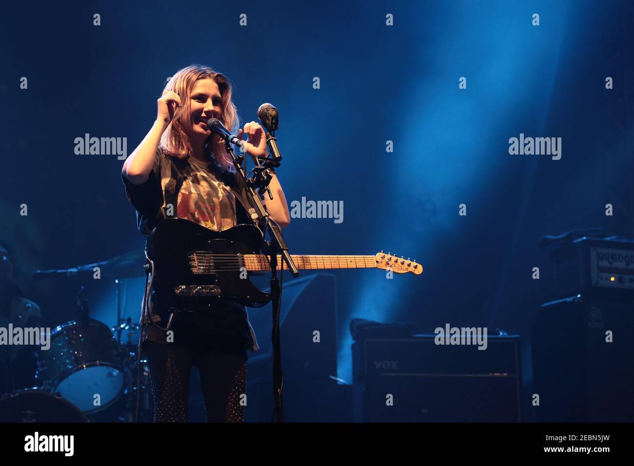 Ellie rowsell hi-res stock photography and images - Alamy