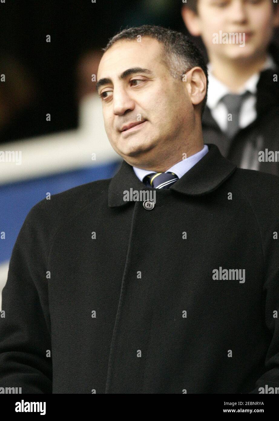 Fourth round fratton park hi-res stock photography and images - Alamy