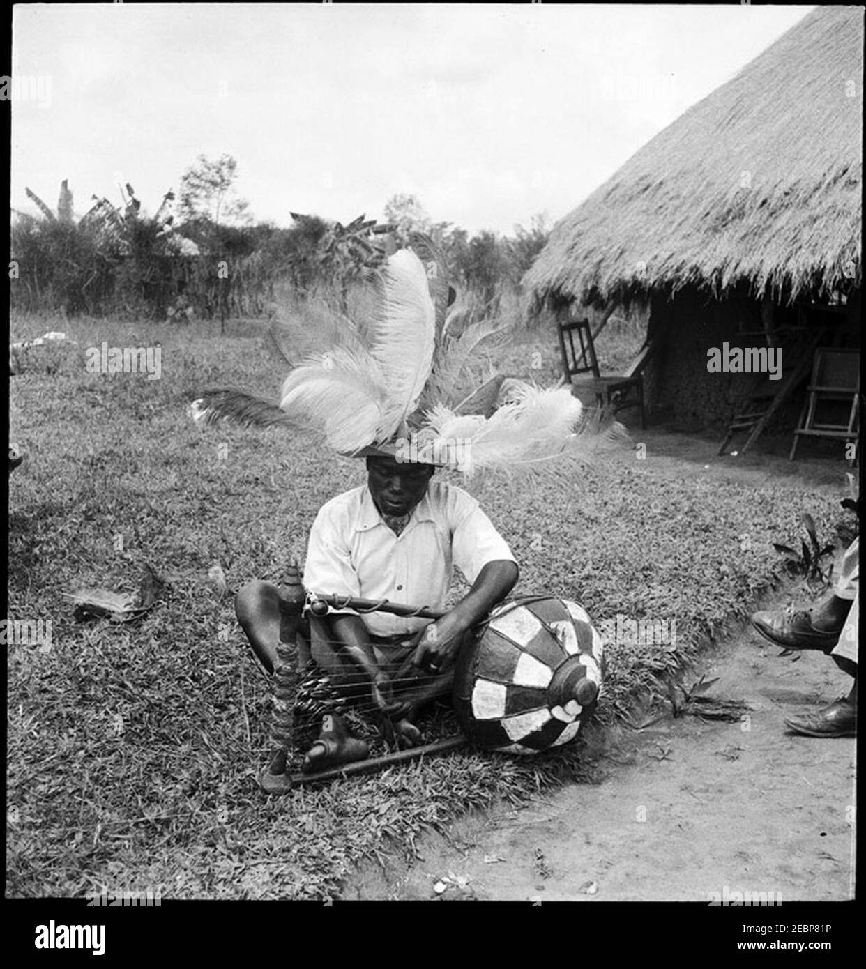 Nyatiti hi-res stock photography and images - Alamy