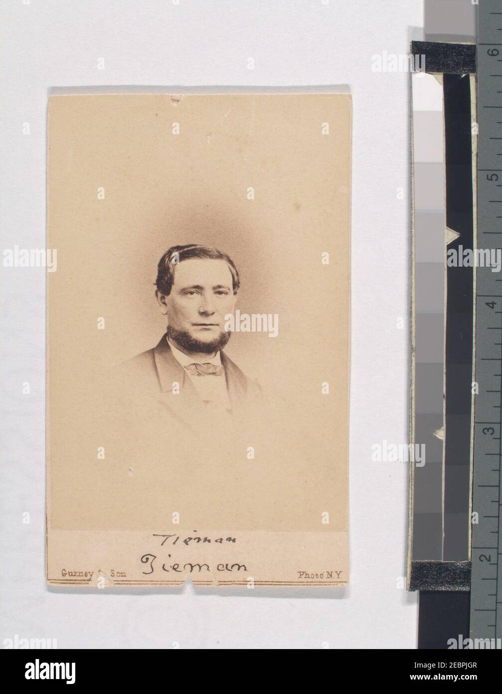 Tieman hi-res stock photography and images - Alamy