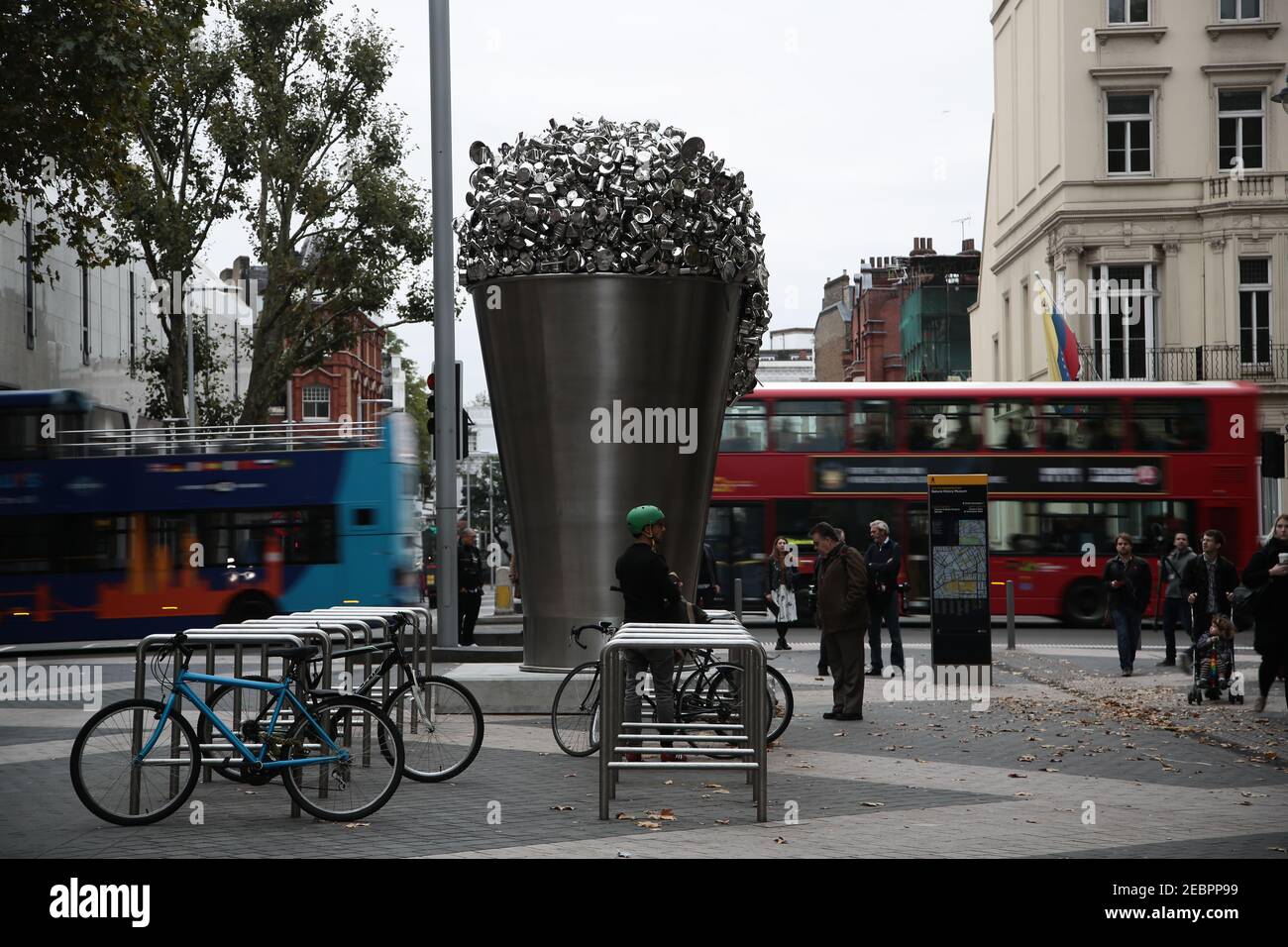 New cooking pots hi-res stock photography and images - Alamy