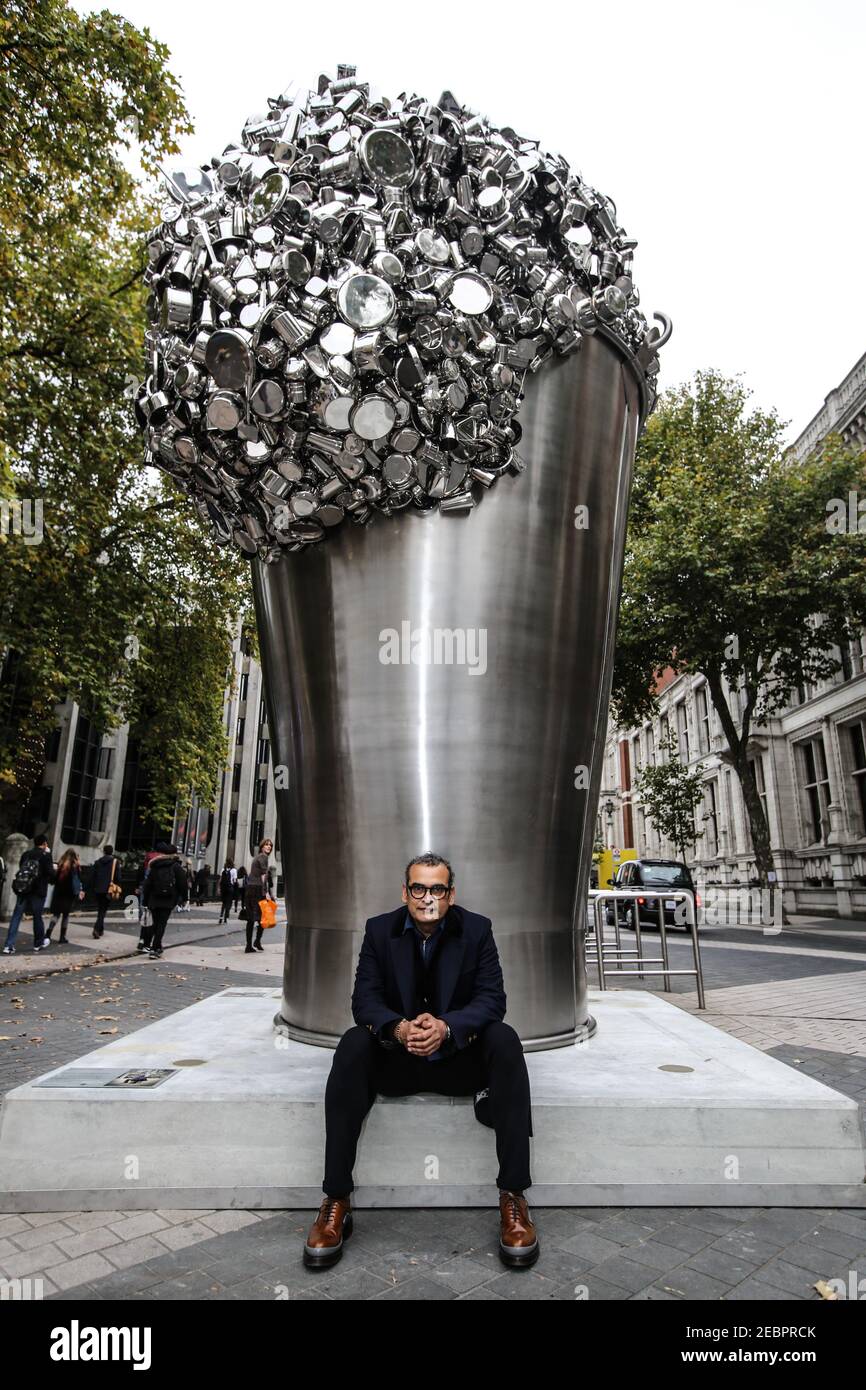 Spill and subodh gupta hi-res stock photography and images - Alamy