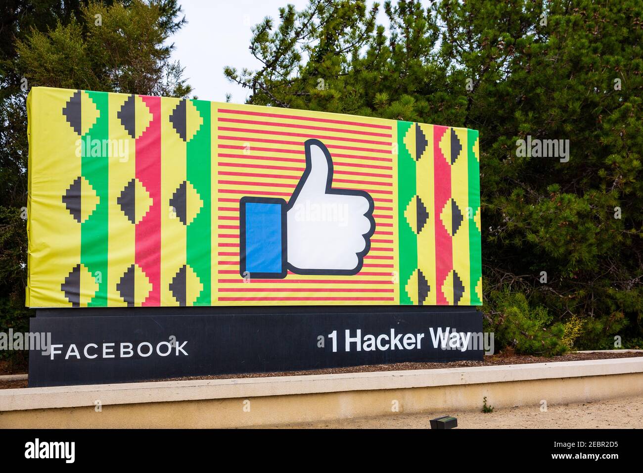 Facebook headquarters building hi-res stock photography and images - Alamy