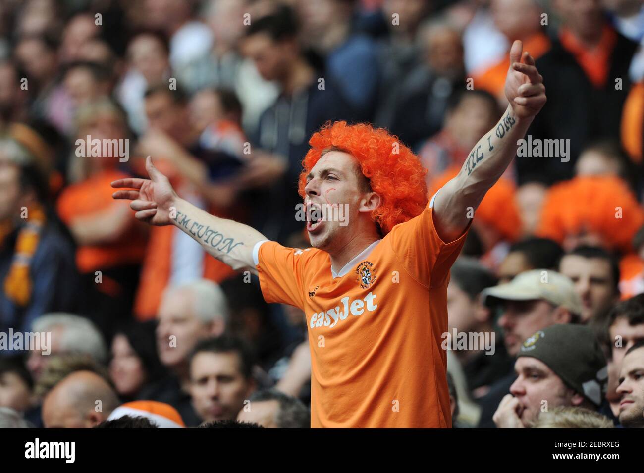 Luton fan hi-res stock photography and images - Alamy