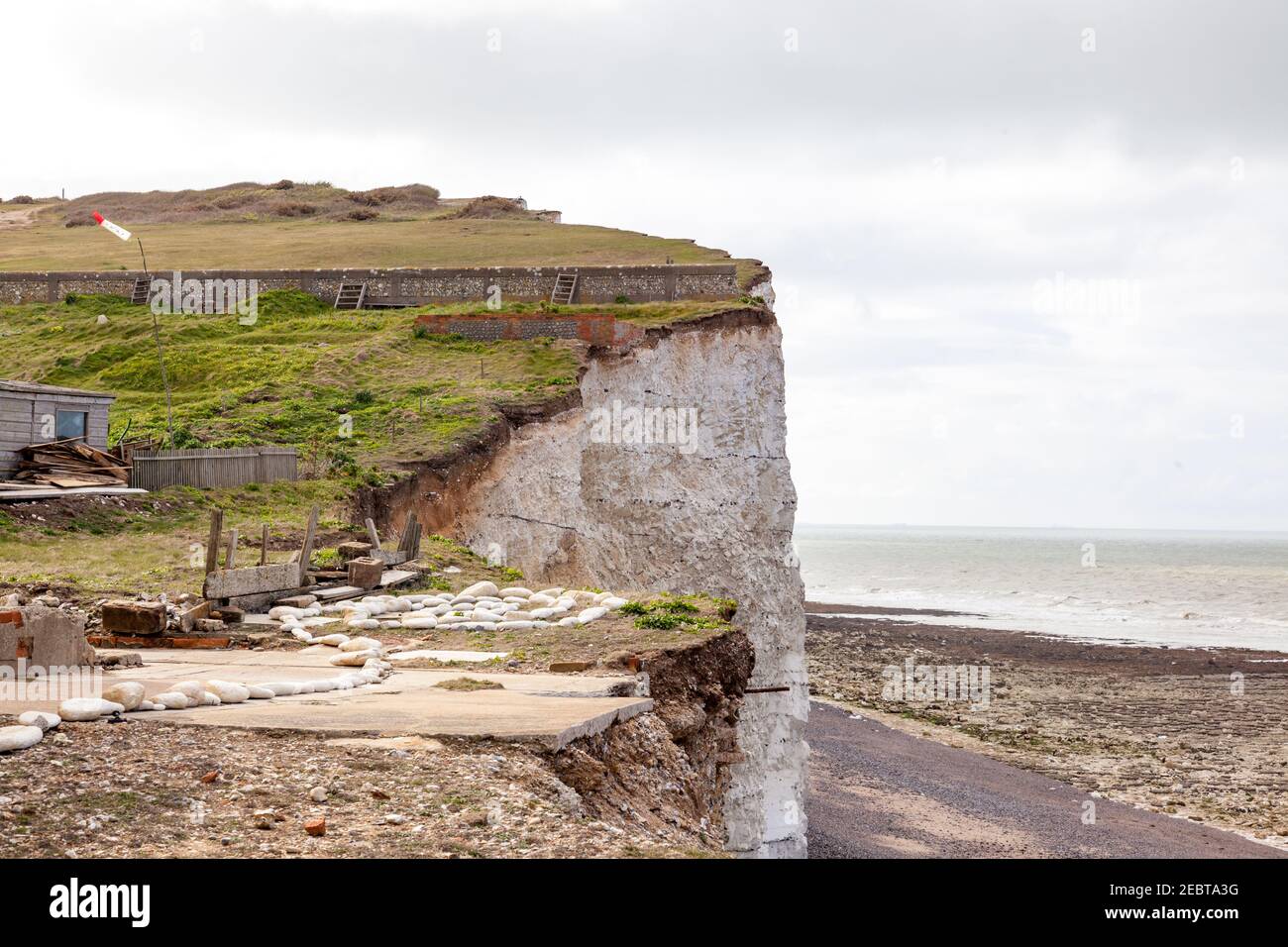 The White Cliffs of Dover, part of the North Downs formation, is the ...