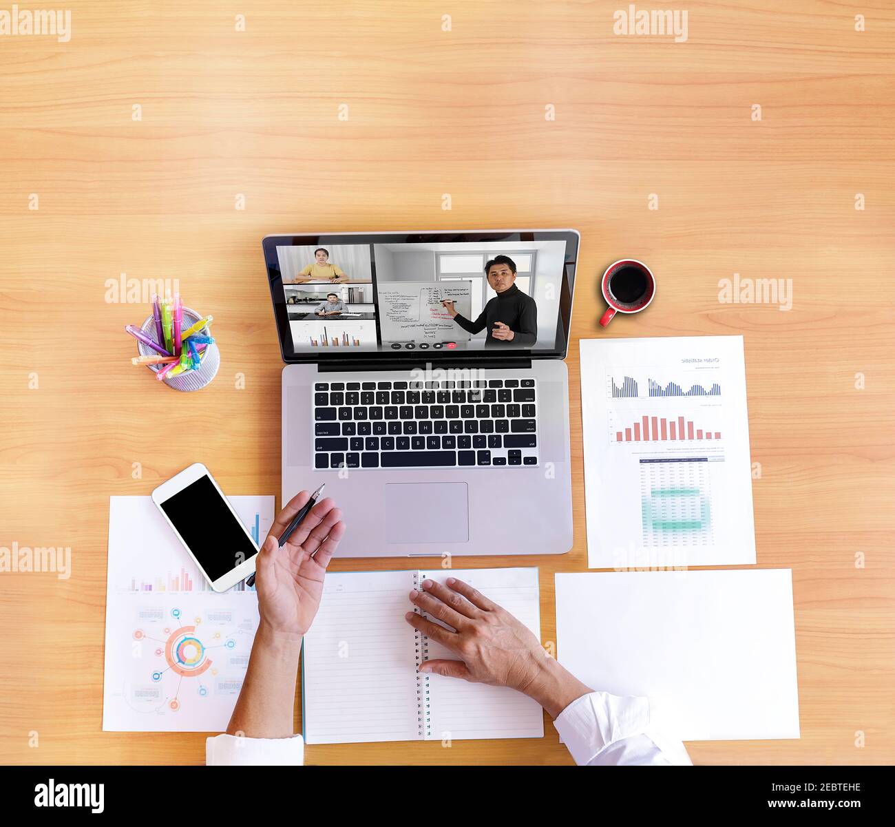 Top view Businessman and businesswoman analysis financial chart with ...