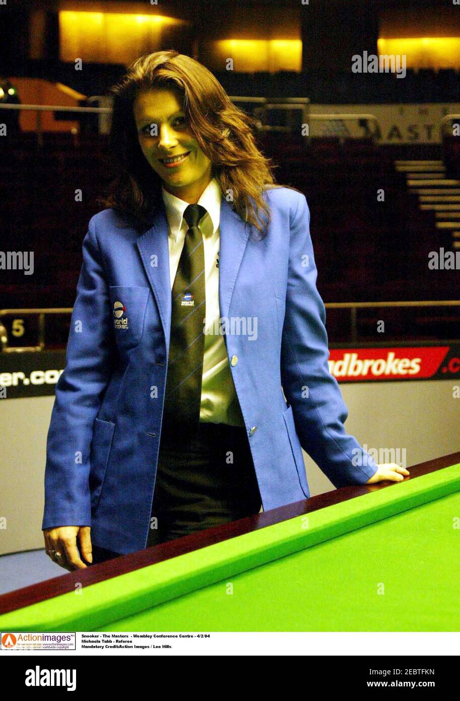 Michaela Tabb Snooker Referee High Resolution Stock Photography and ...