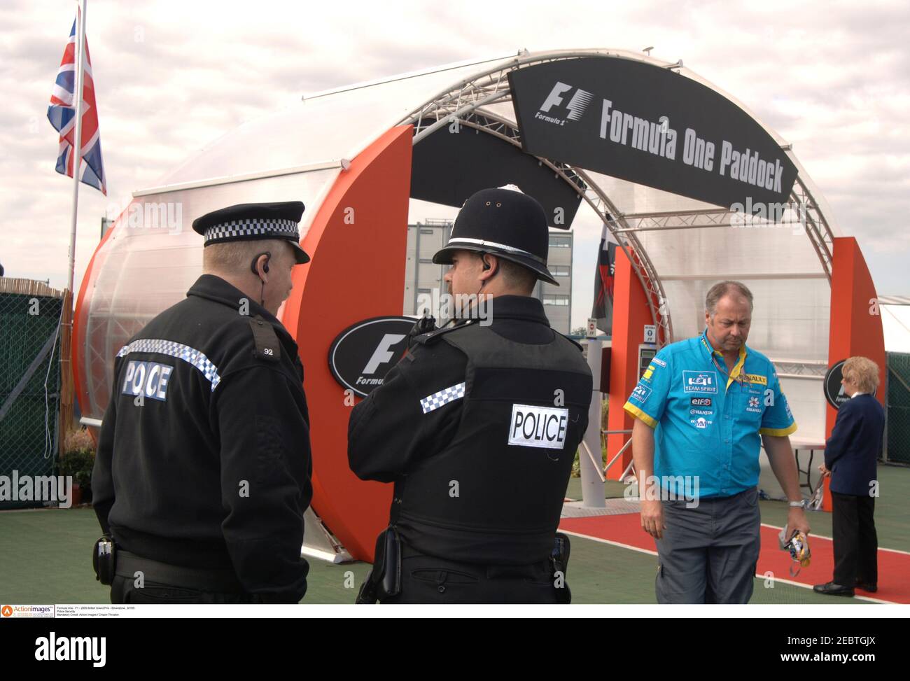Sport f1 police security hi-res stock photography and images - Alamy