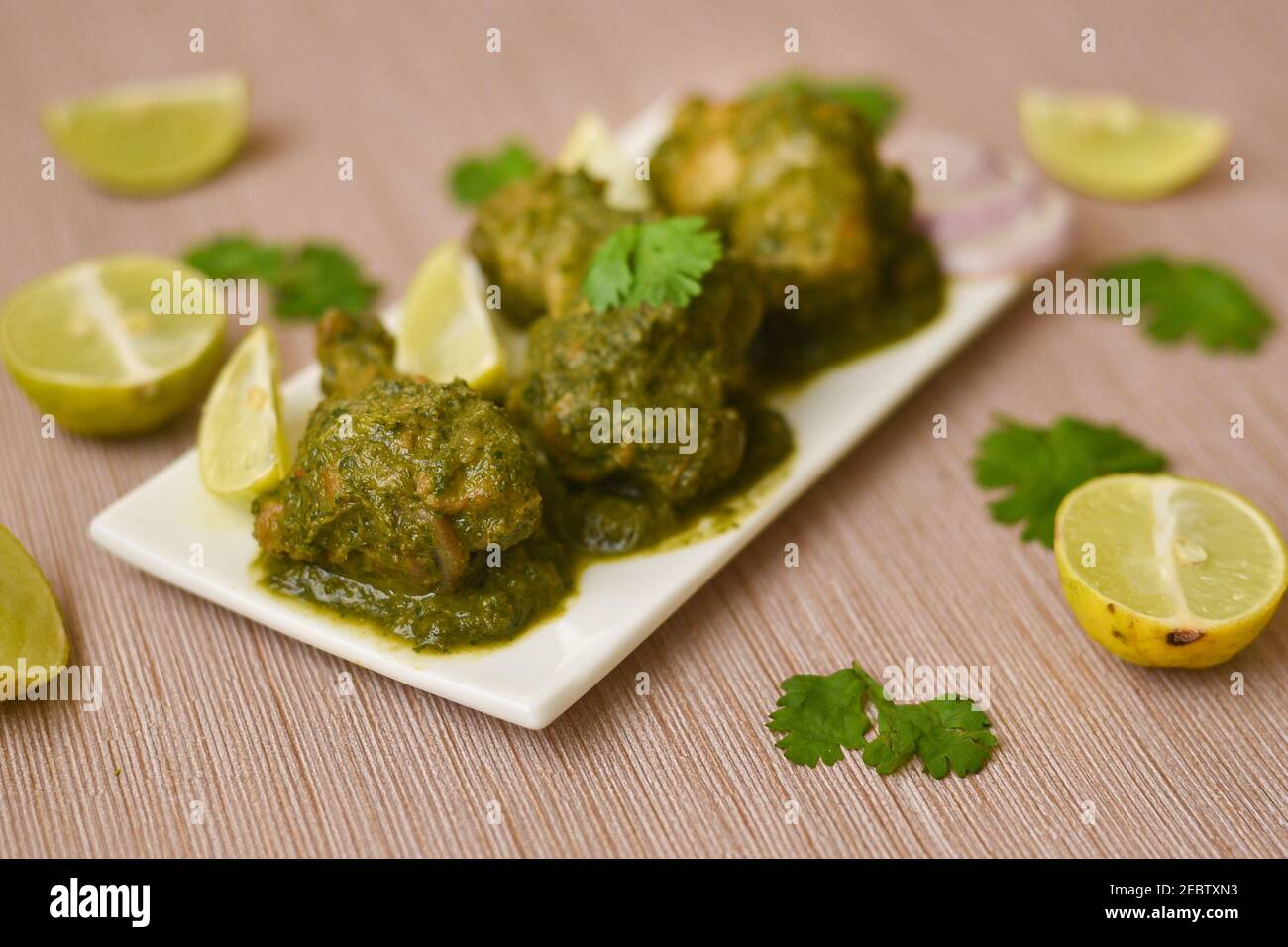 Green chicken Curry , Chicken Hariyali Tikka, Chicken Hara Masala ...