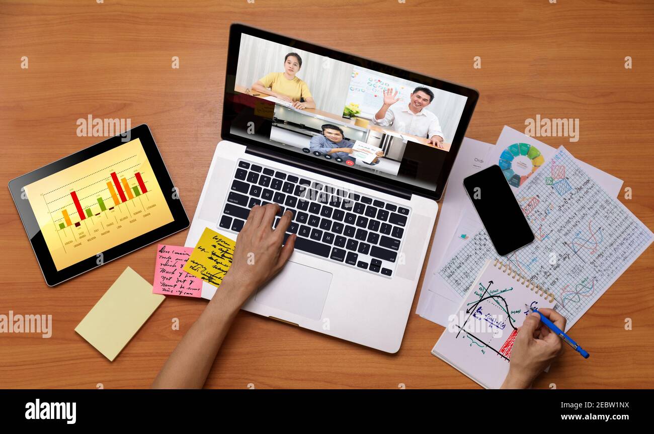 Top view Businessman and businesswoman analysis financial chart with ...