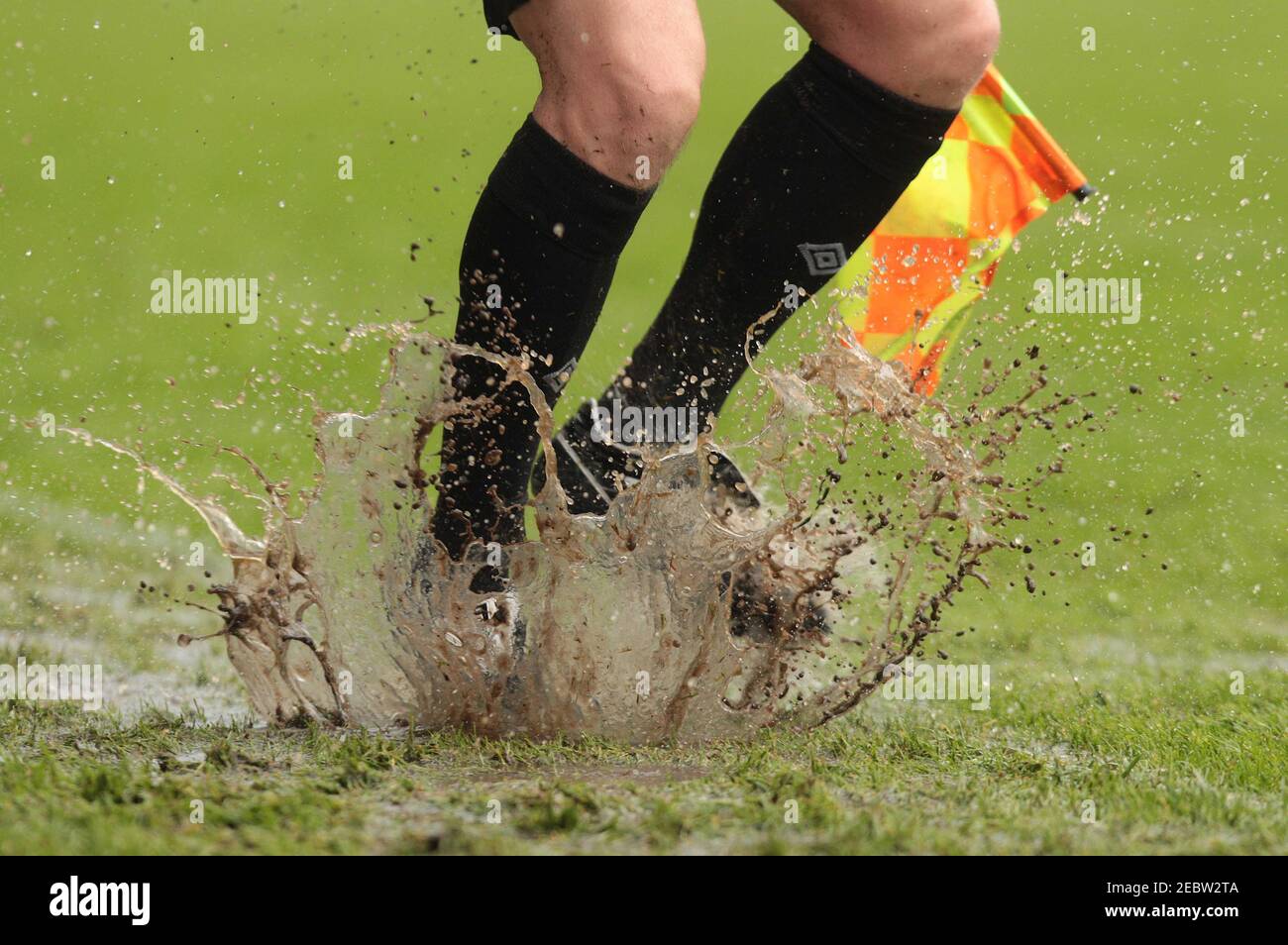 Wet weather soccer hi-res stock photography and images - Alamy