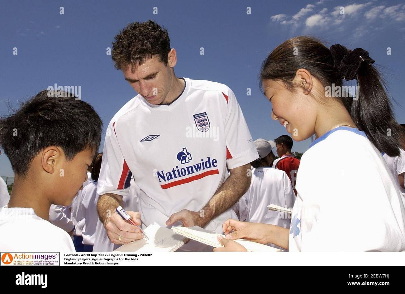 World cup 2002 england hi-res stock photography and images - Alamy