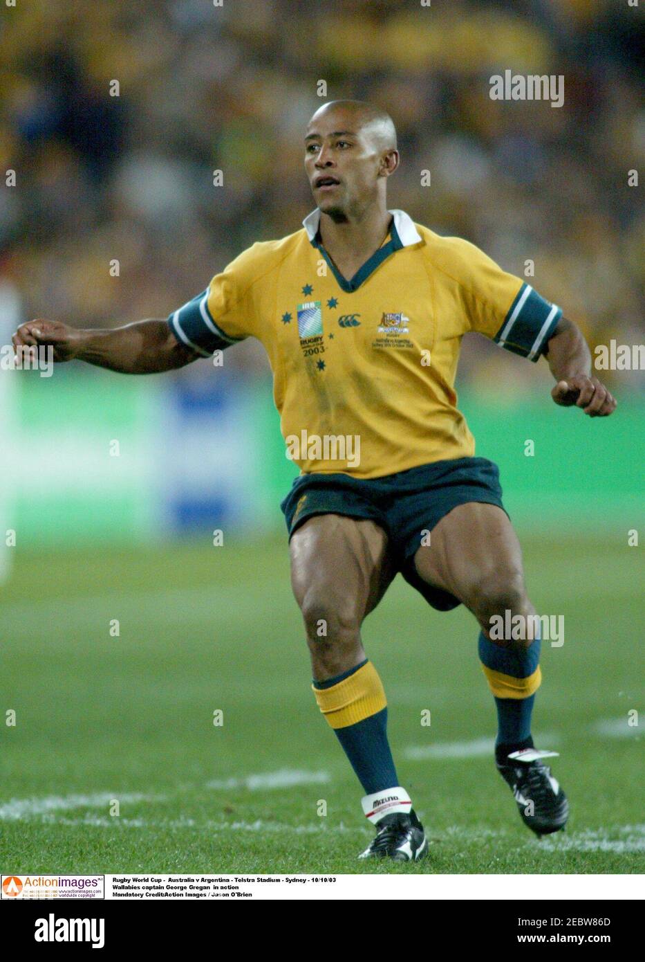 George gregan wallabies hi-res stock photography and images - Alamy