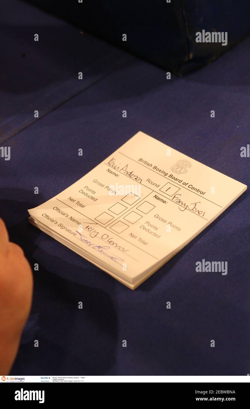 Boxing Judges High Resolution Stock Photography and Images - Alamy