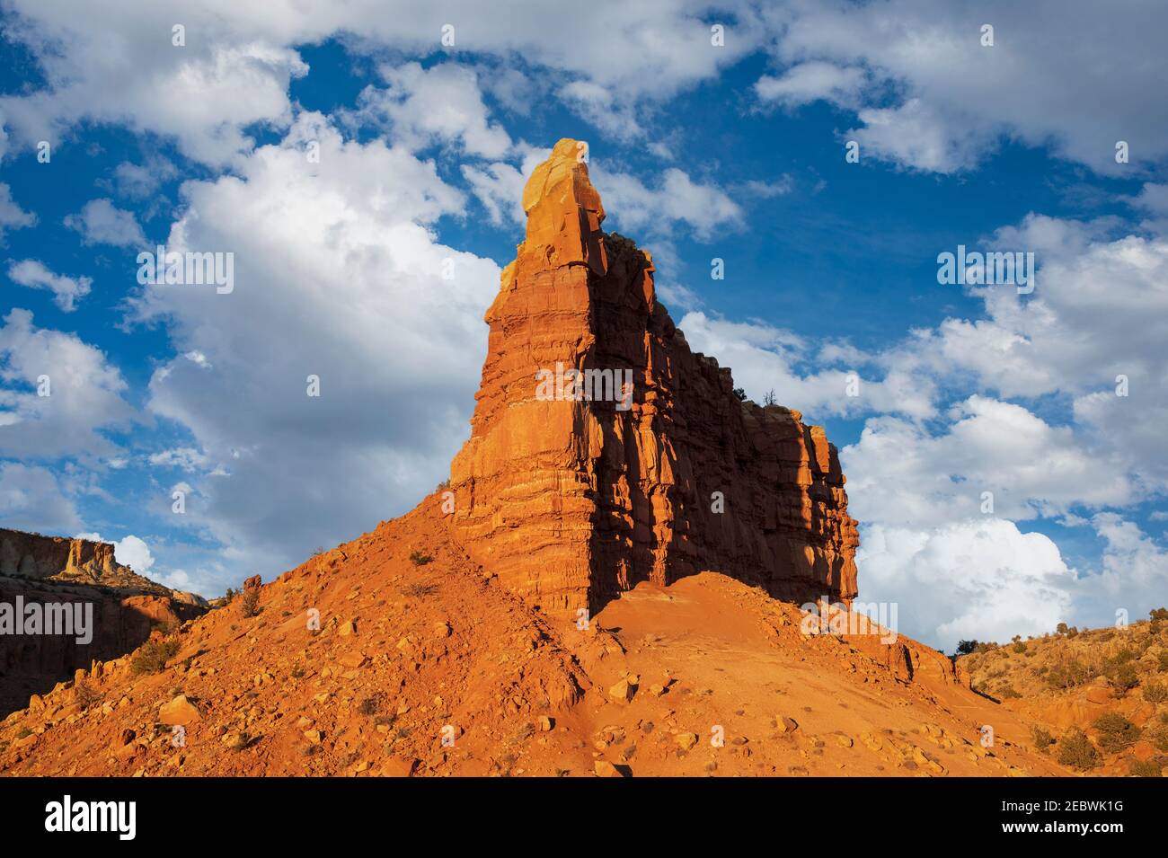 Red rocks photos hi-res stock photography and images - Alamy