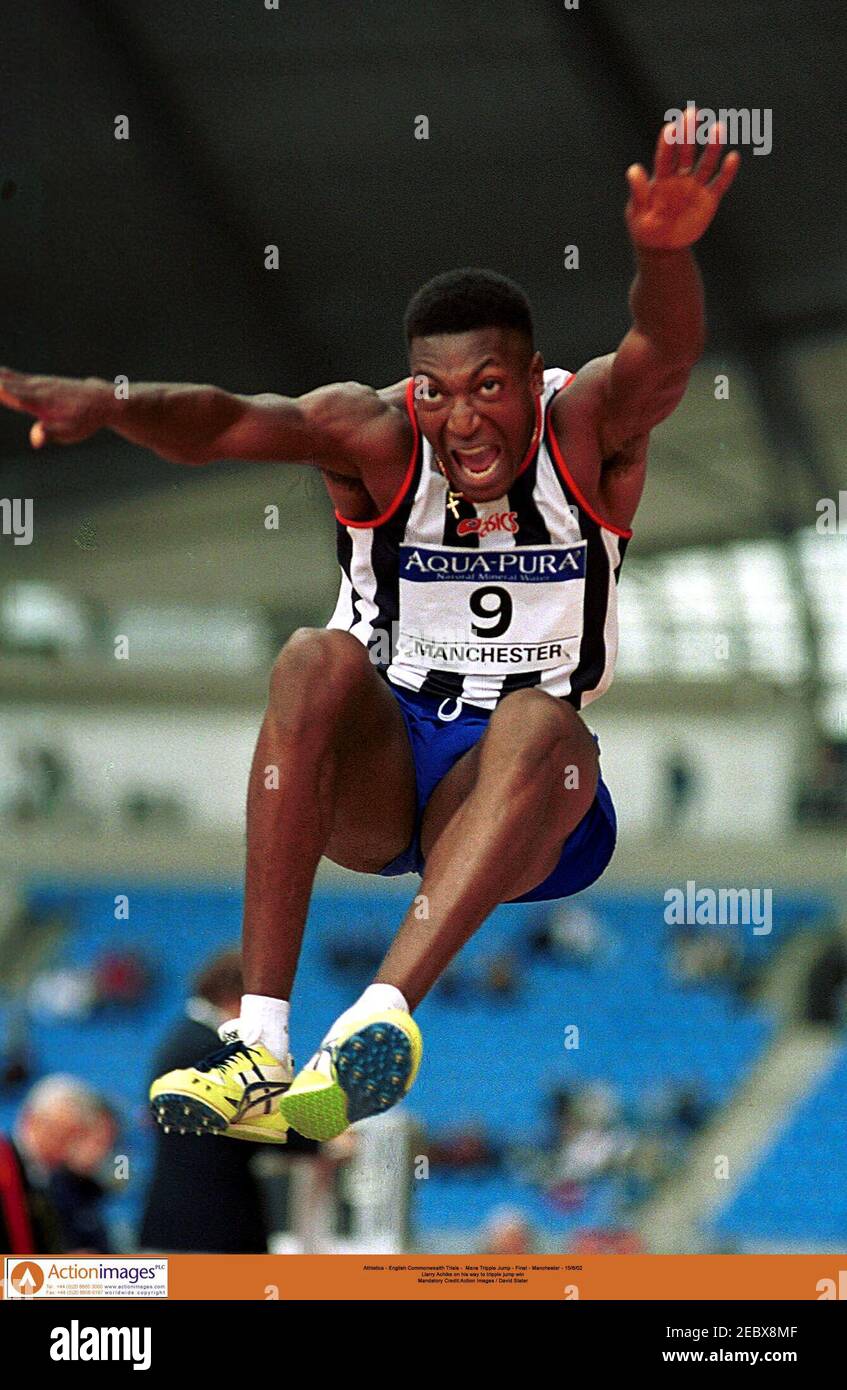 Tripple jump hi-res stock photography and images - Alamy