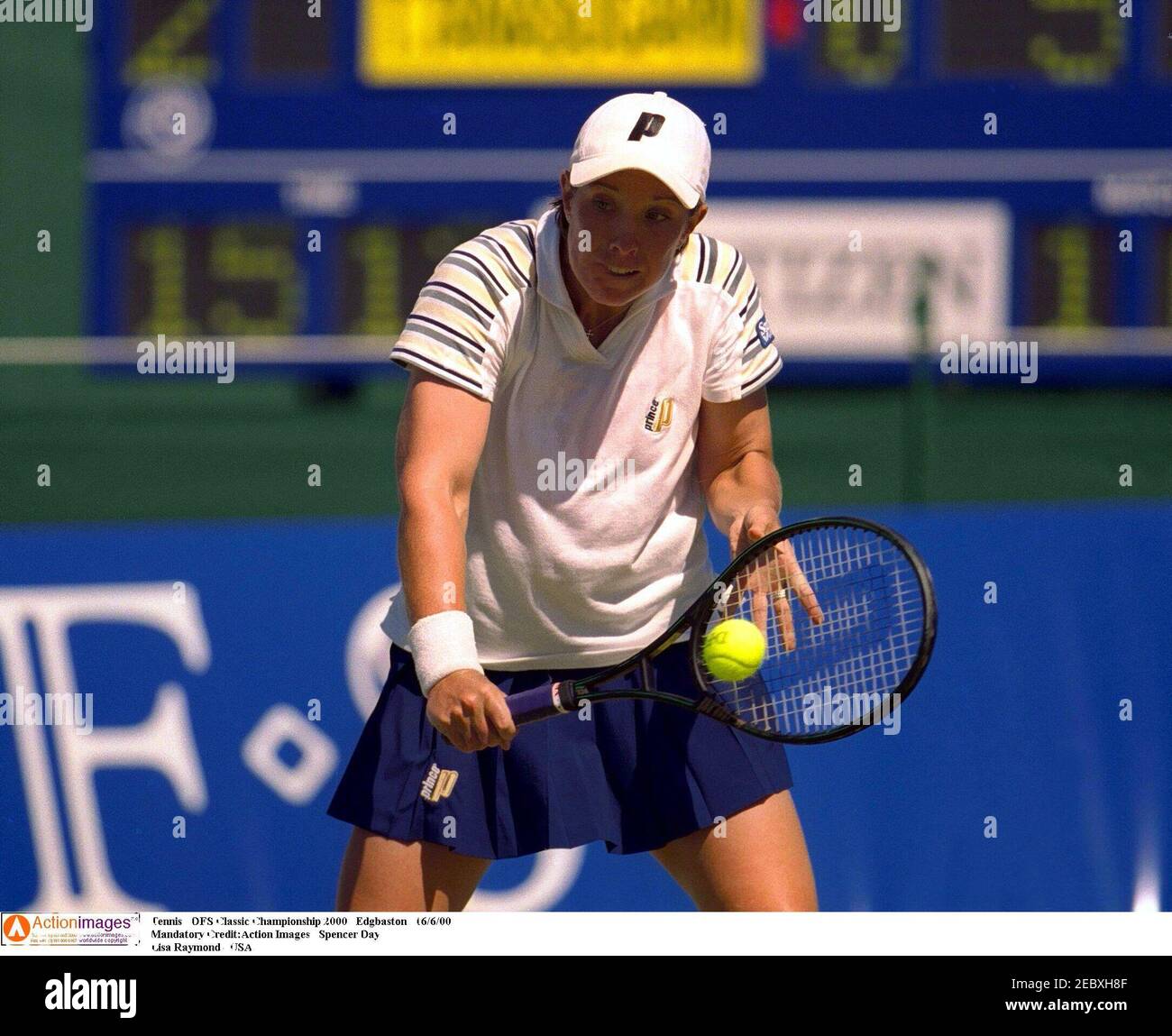 Lisa raymond 2000 hi-res stock photography and images - Alamy