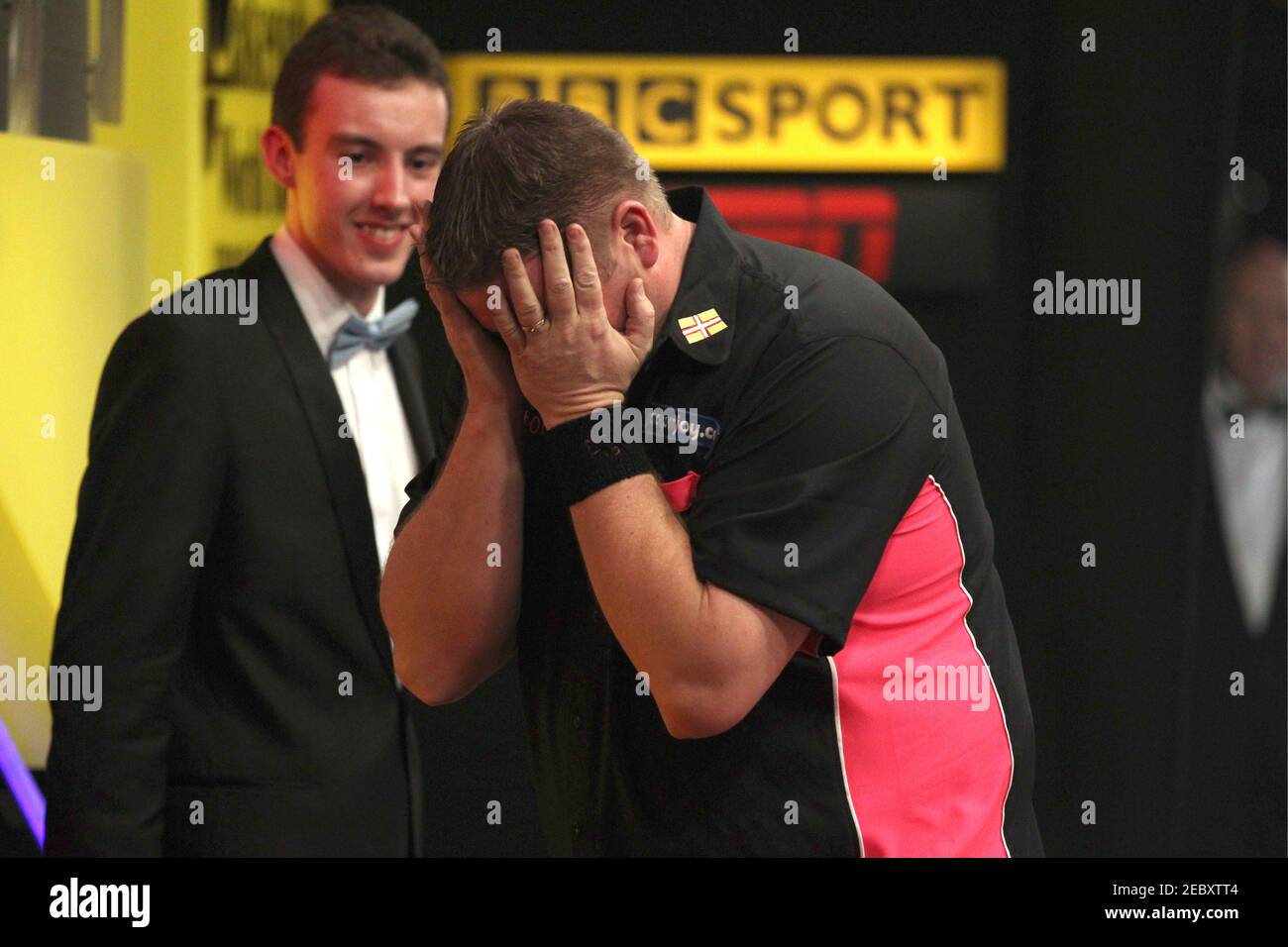 Scott mitchell darts hi-res stock photography and images - Alamy