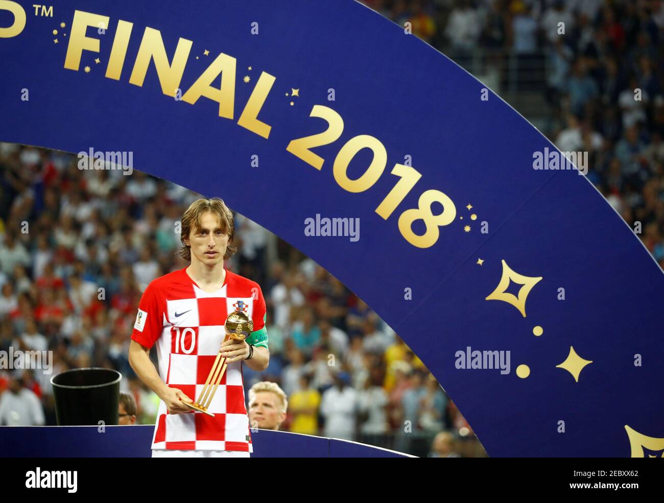 Luka modric golden ball hi-res stock photography and images - Alamy