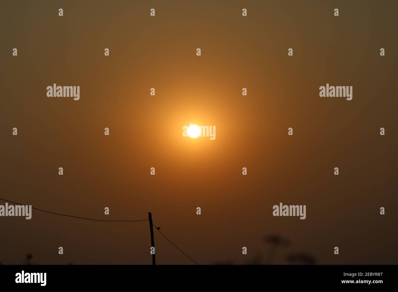 Sun capture hi-res stock photography and images - Alamy