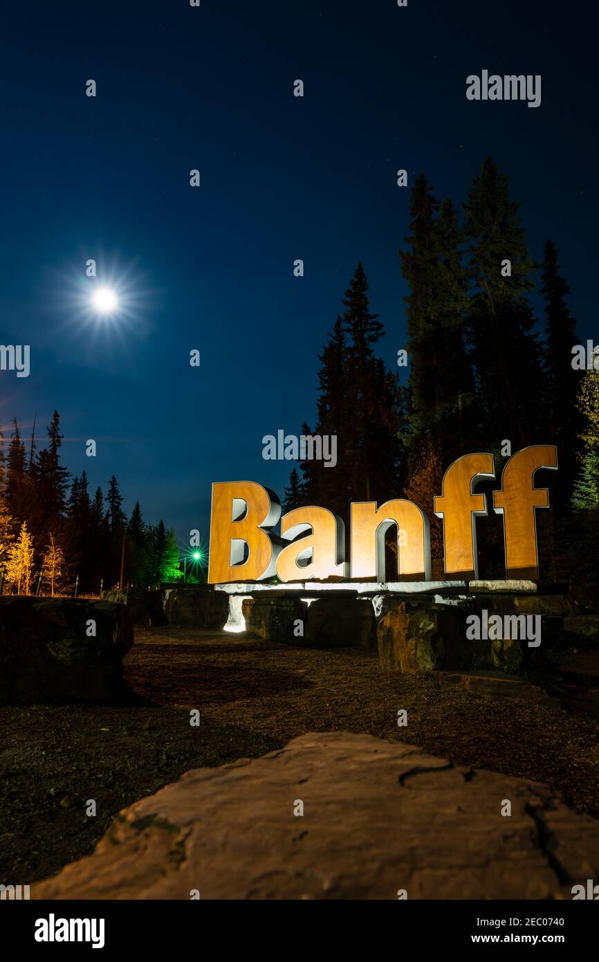 Banff Town Sign in summer night. Banff National Park, Canadian Rockies ...