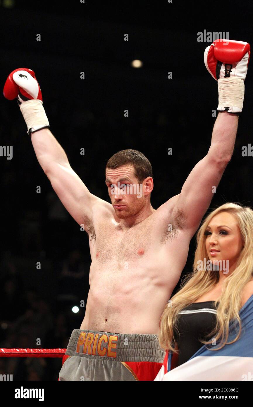 David price boxing hi-res stock photography and images - Alamy