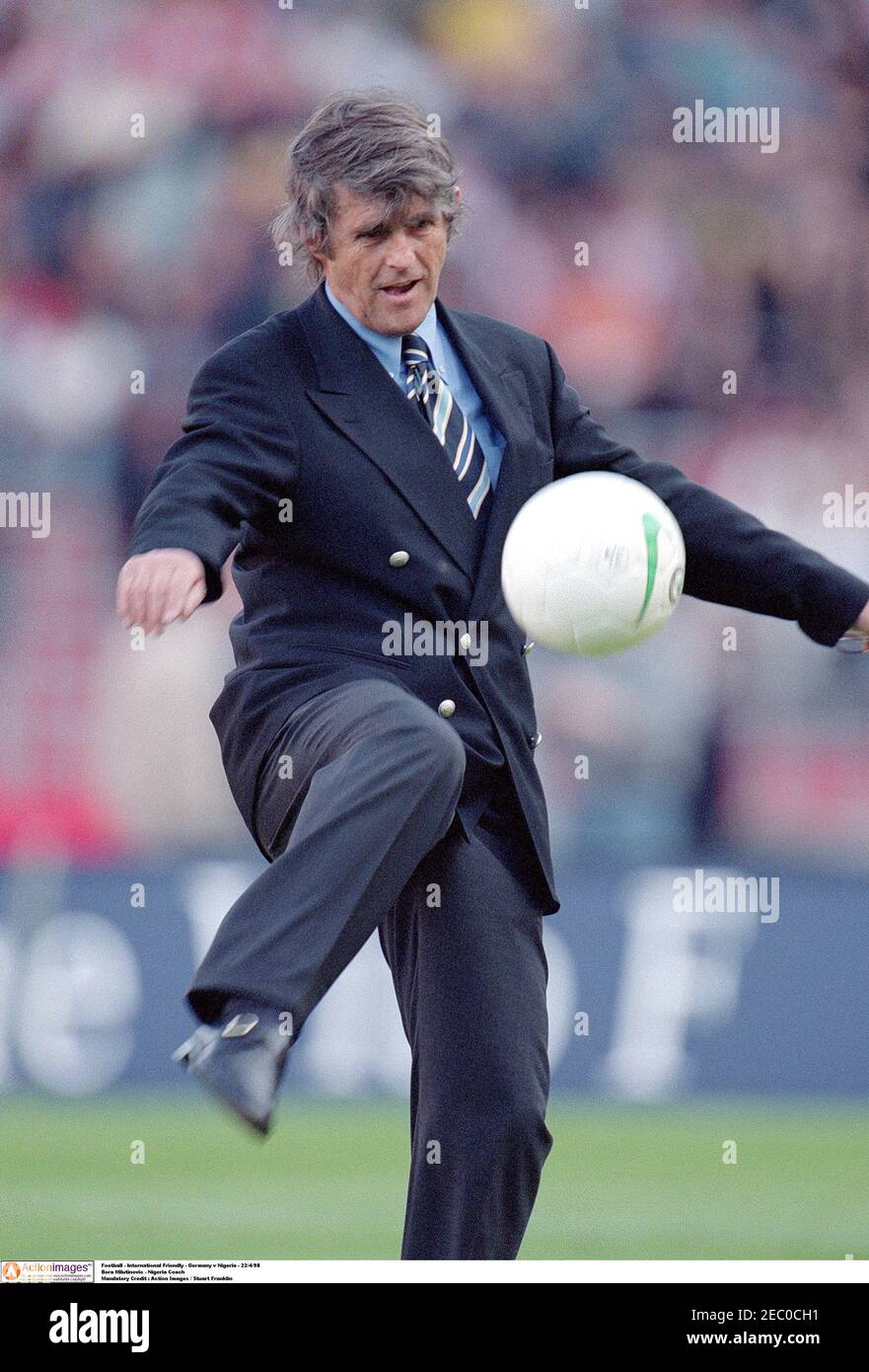 Bora milutinovic coach hi-res stock photography and images - Alamy