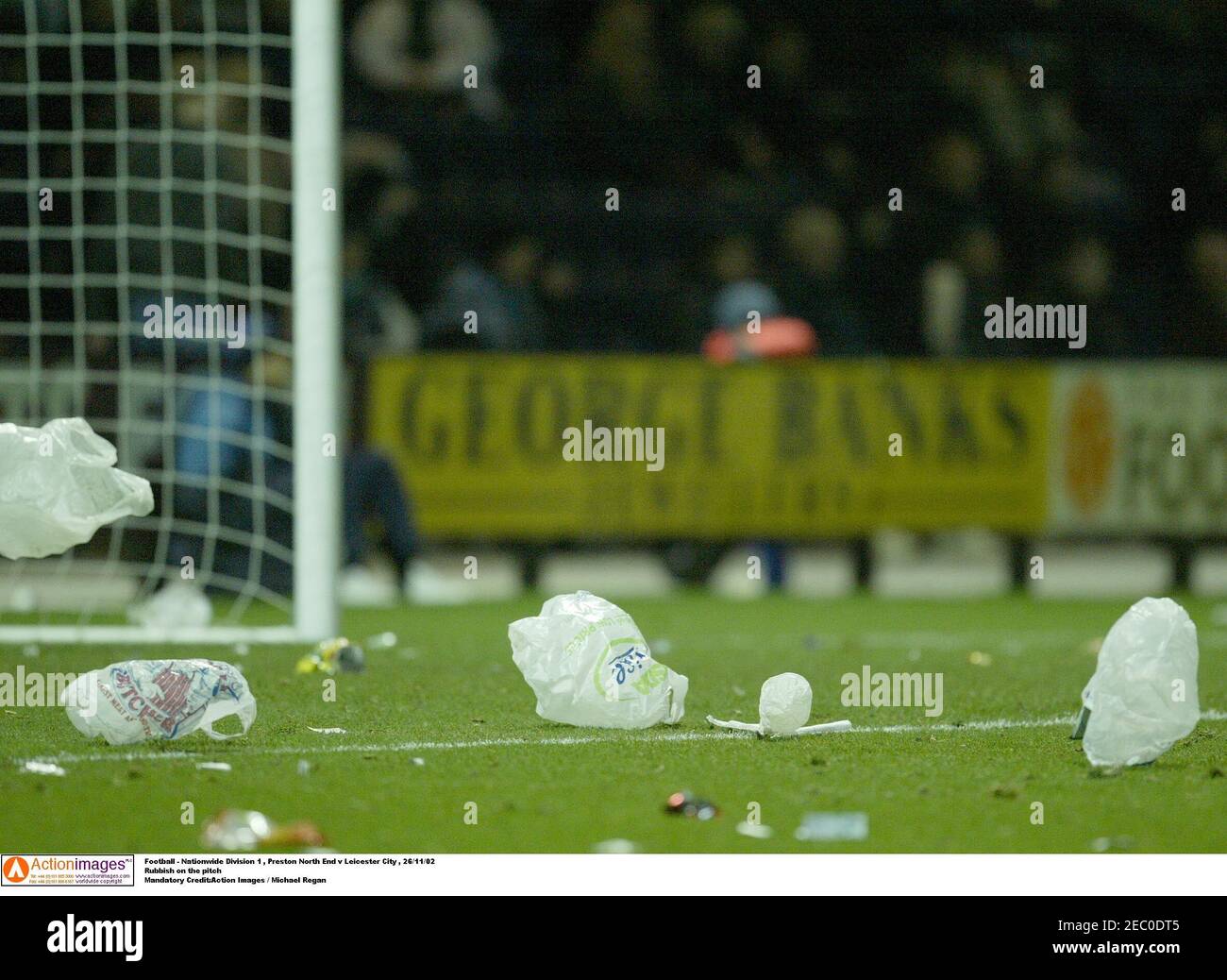 Rubbish on the pitch hi-res stock photography and images - Alamy