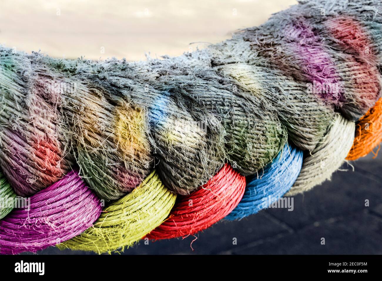 Intertwined rope hi-res stock photography and images - Alamy