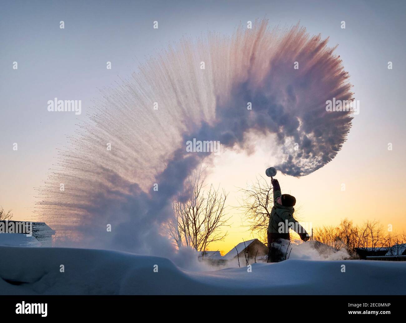Boiling hot weather hi-res stock photography and images - Alamy