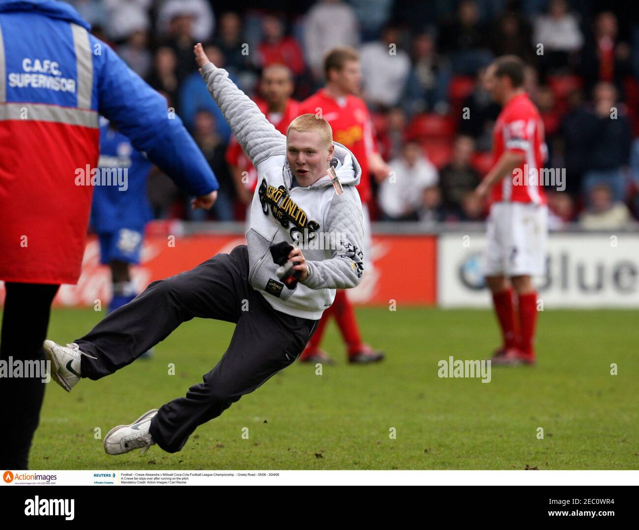 Crewe fan hi-res stock photography and images - Alamy